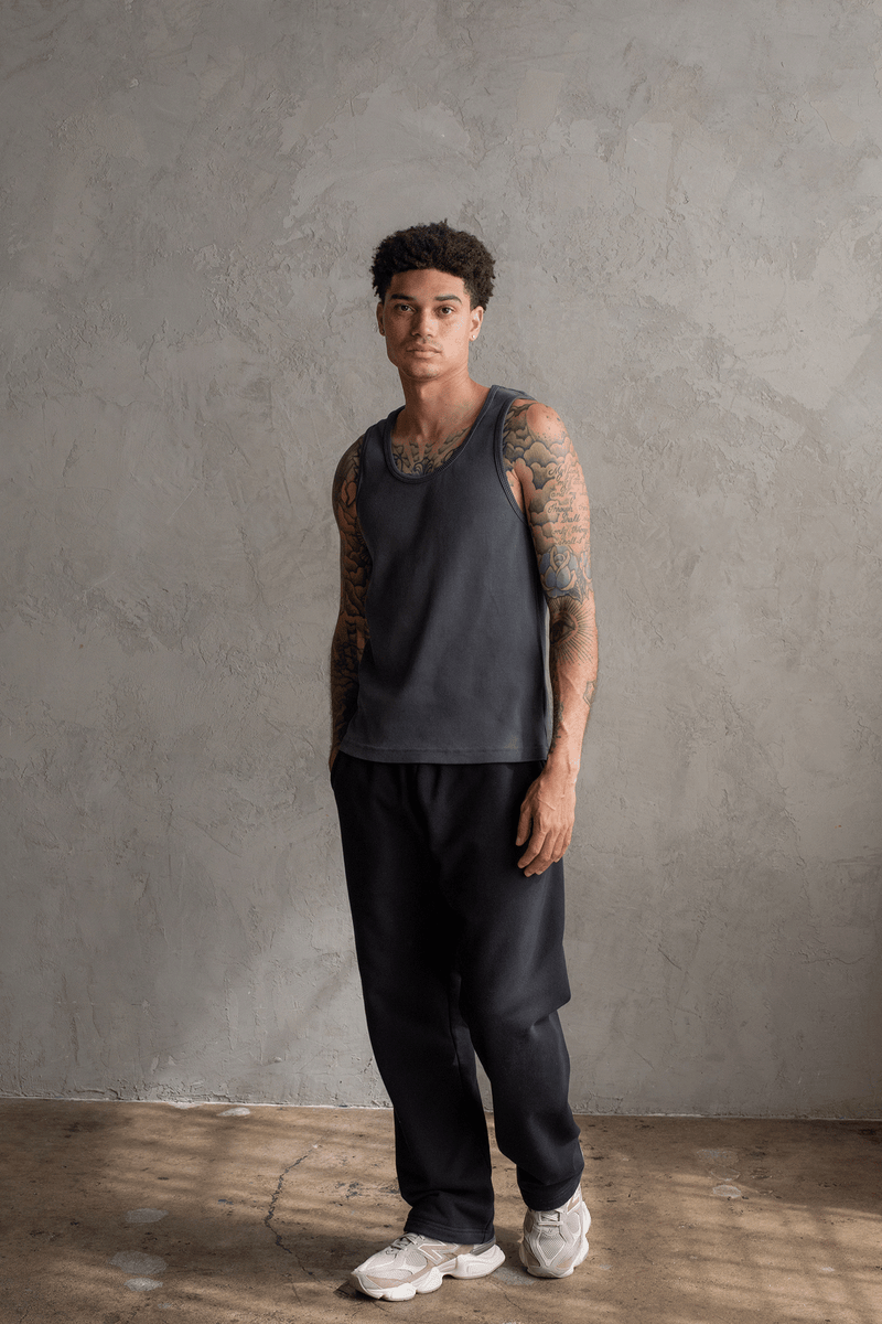 Essential Sweatpants / Black | UNI/FORM - uniformla.com